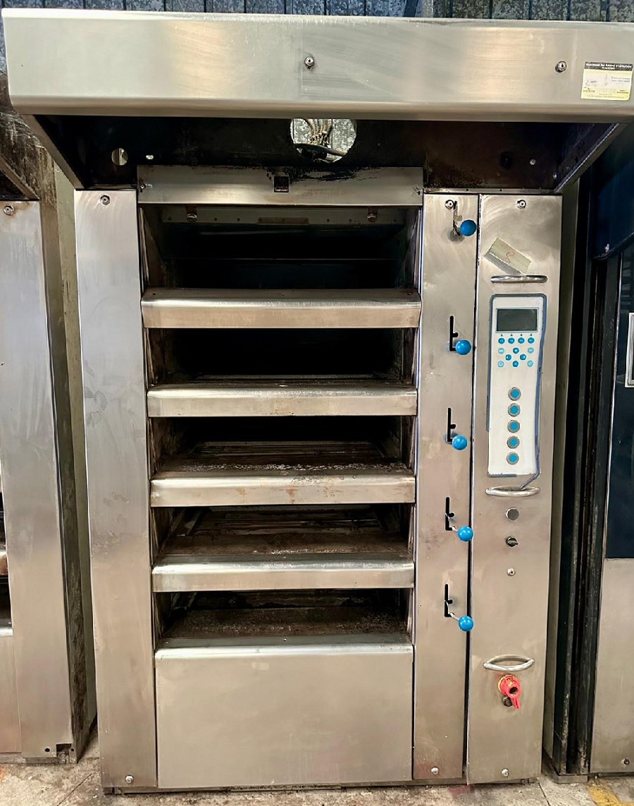 Four a sole 5 bouches électrique bongard - Occasion - Restauration ...