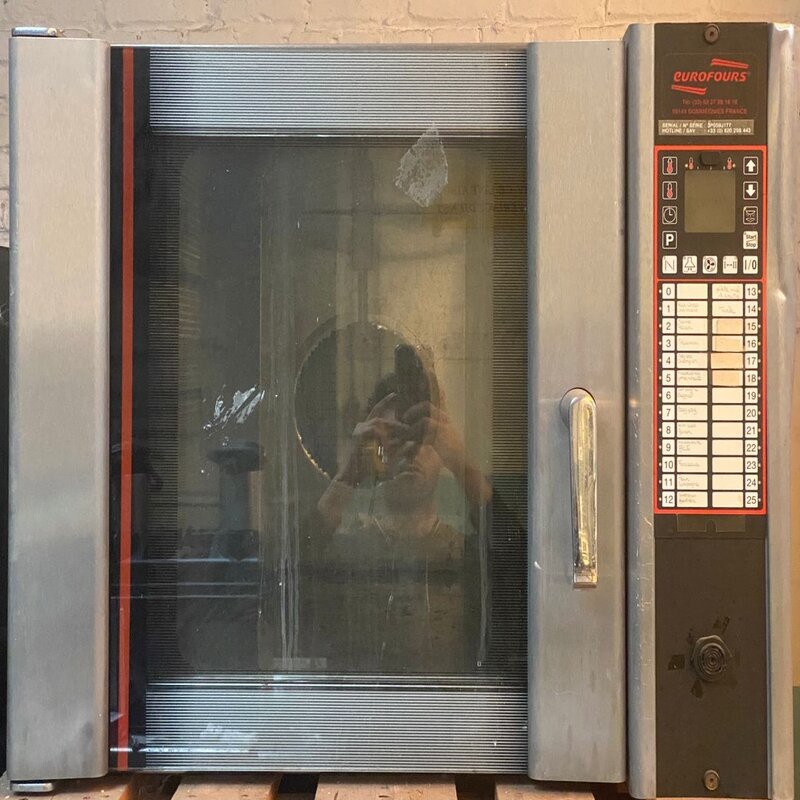 Four Ventilé Électrique 5 Plaques d'Occasion EUROFOURS